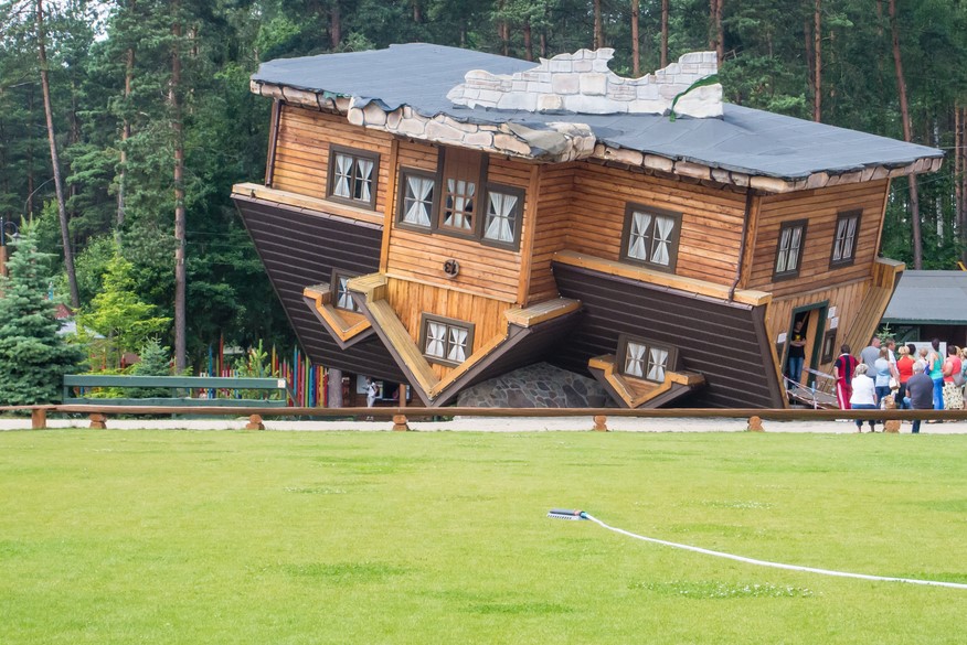 Offbeat Travel: The Upside Down House in Poland - Getting There